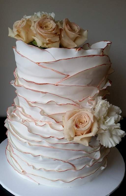 Bon Appe-Sweet - Wedding Cakes South Morang | Real Weddings