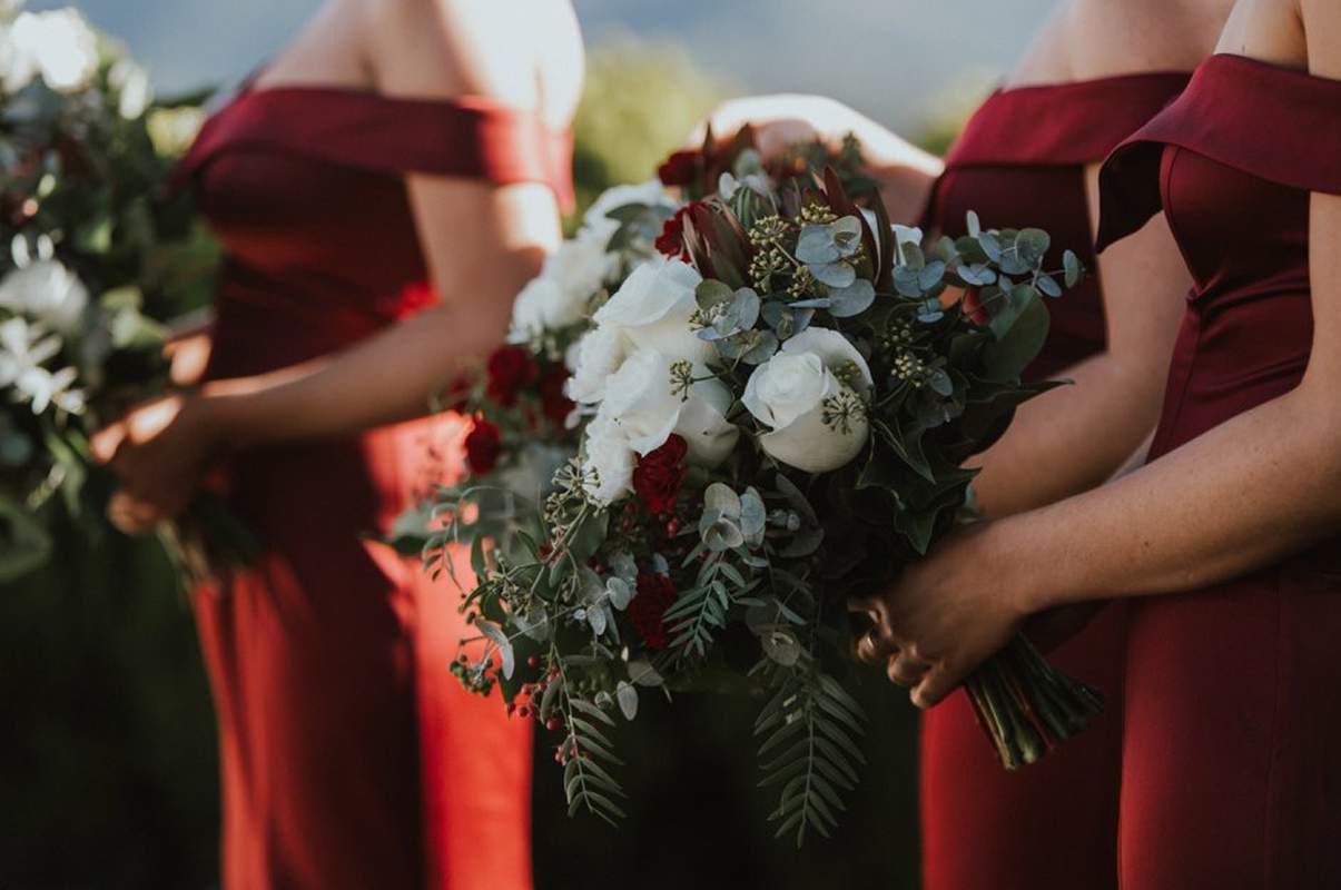 Brisbane Flowers Weddings at 7 Days Florist - Wedding Flowers Chermside ...