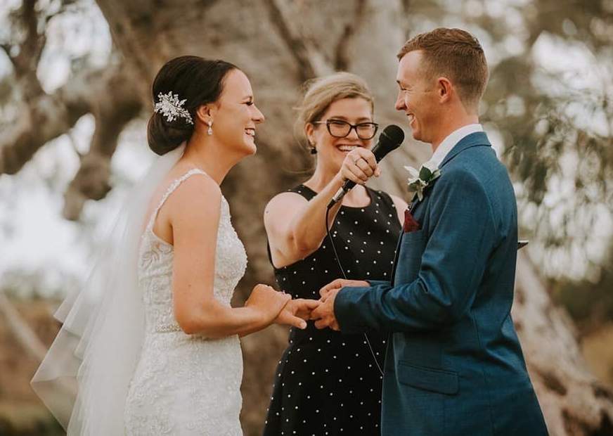 CHELSEA MCNAMARA - Lovebirds Civil Celebrant - Marriage Celebrant North ...