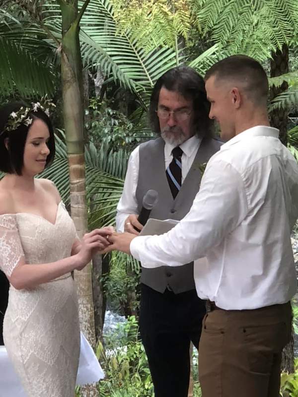 Colin Phillips Civil Celebrant Coffs Harbour - Marriage Celebrant Coffs ...