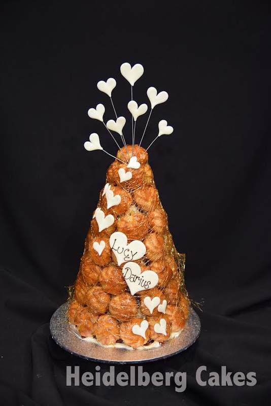 Heidelberg Cakes Pty Ltd - Wedding Cakes Stepney | Real Weddings