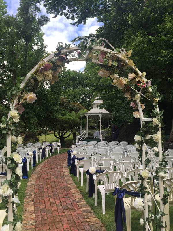 Justin Morley - Marriage Celebrant Brighton | Real Weddings