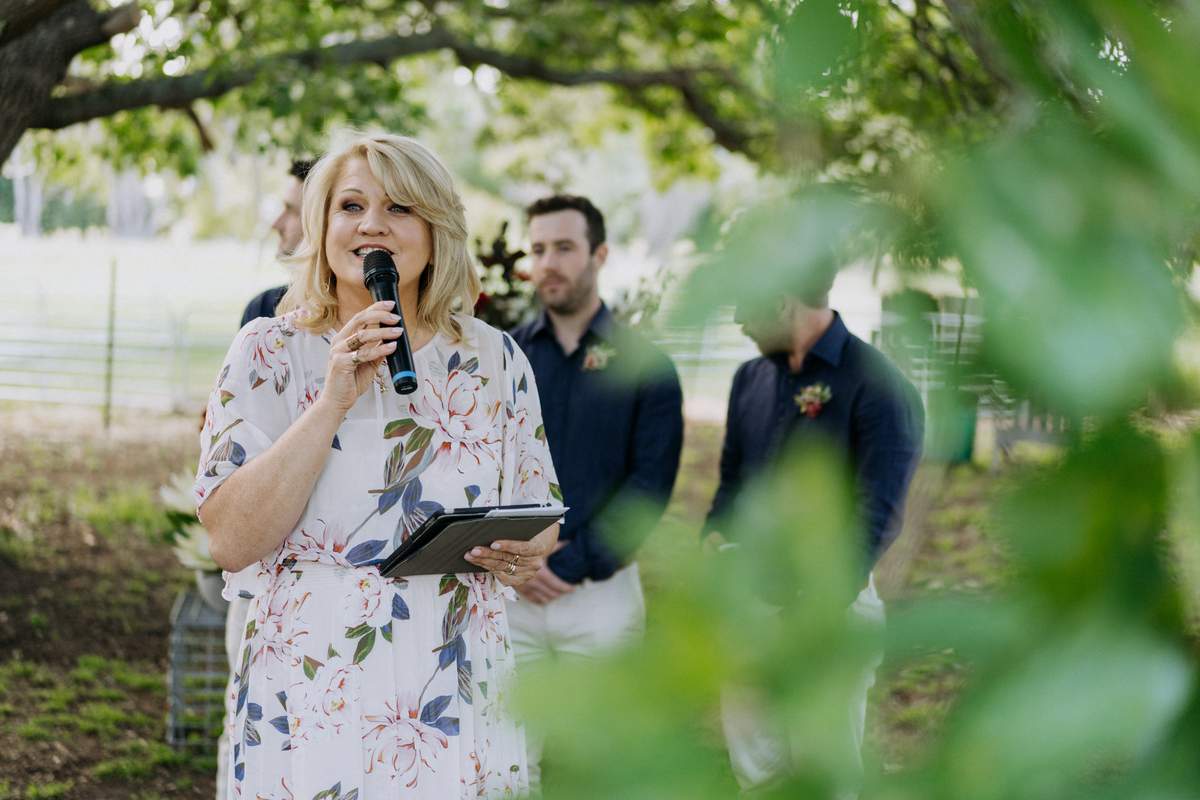 Lisa Hunt-Wotton Celebrant - Marriage Celebrant Warrandyte | Real Weddings