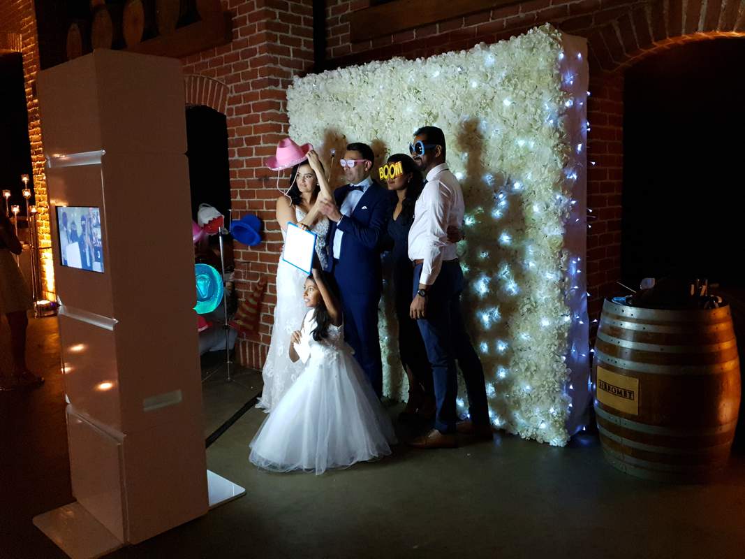 Snaptured Photo Booth - Wedding Photo Booth Coomera | Real Weddings