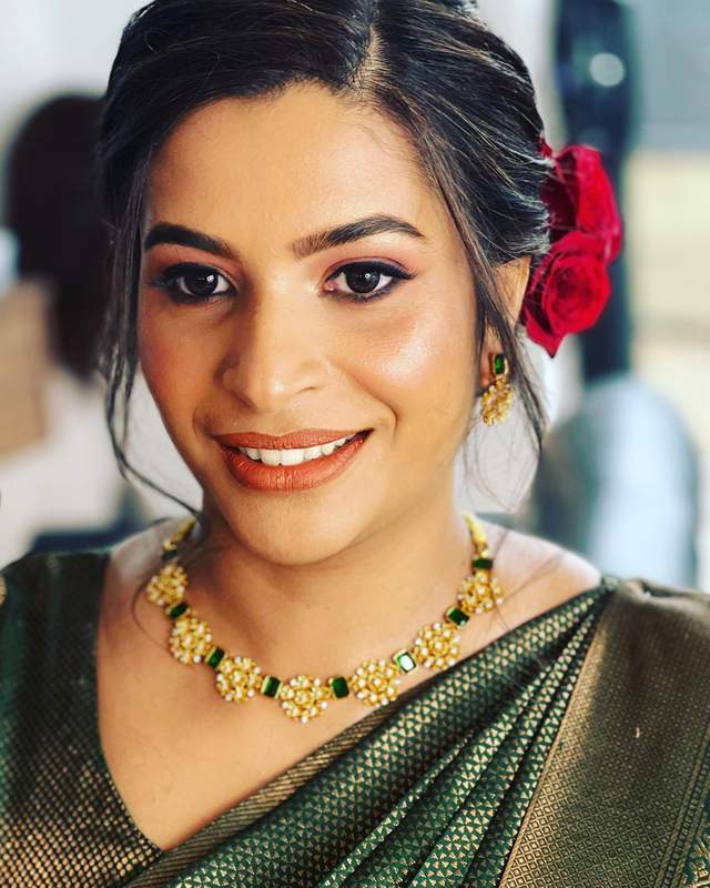 Sumitra Joshi Hair and Makeup Artist - Wedding Hair and Makeup Taylor ...