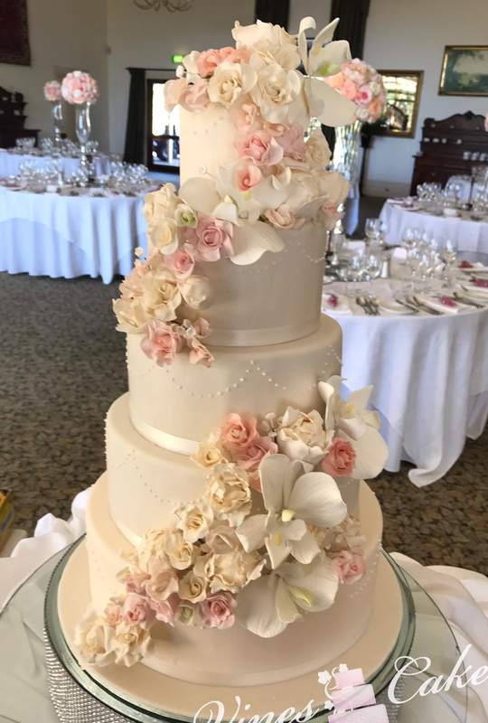 Vines Cakes - Wedding Cakes Swan Valley | Real Weddings